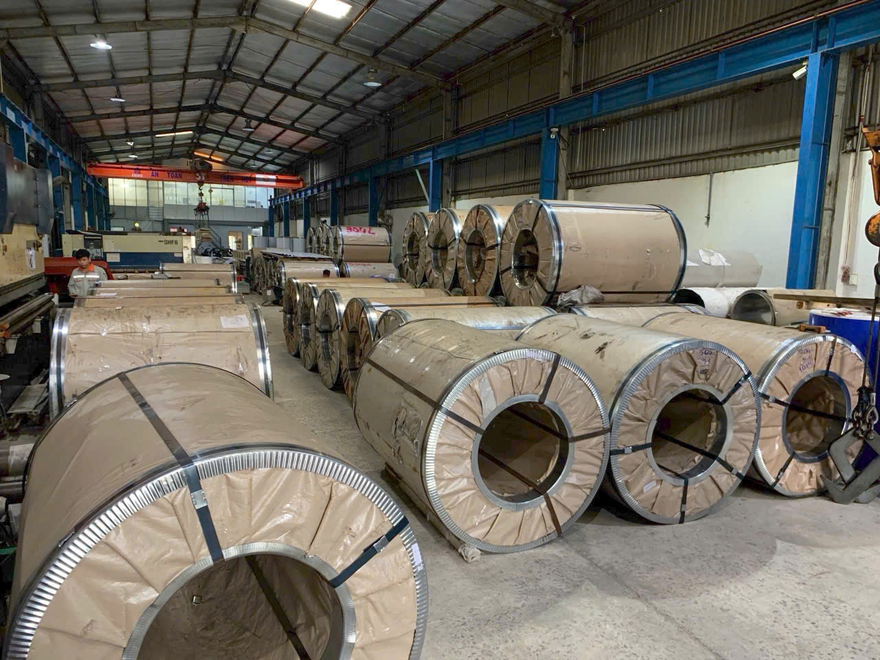 Inox kiến trúc tự làm sạch – Cuộc cách mạng mới trong thiết kế công tr