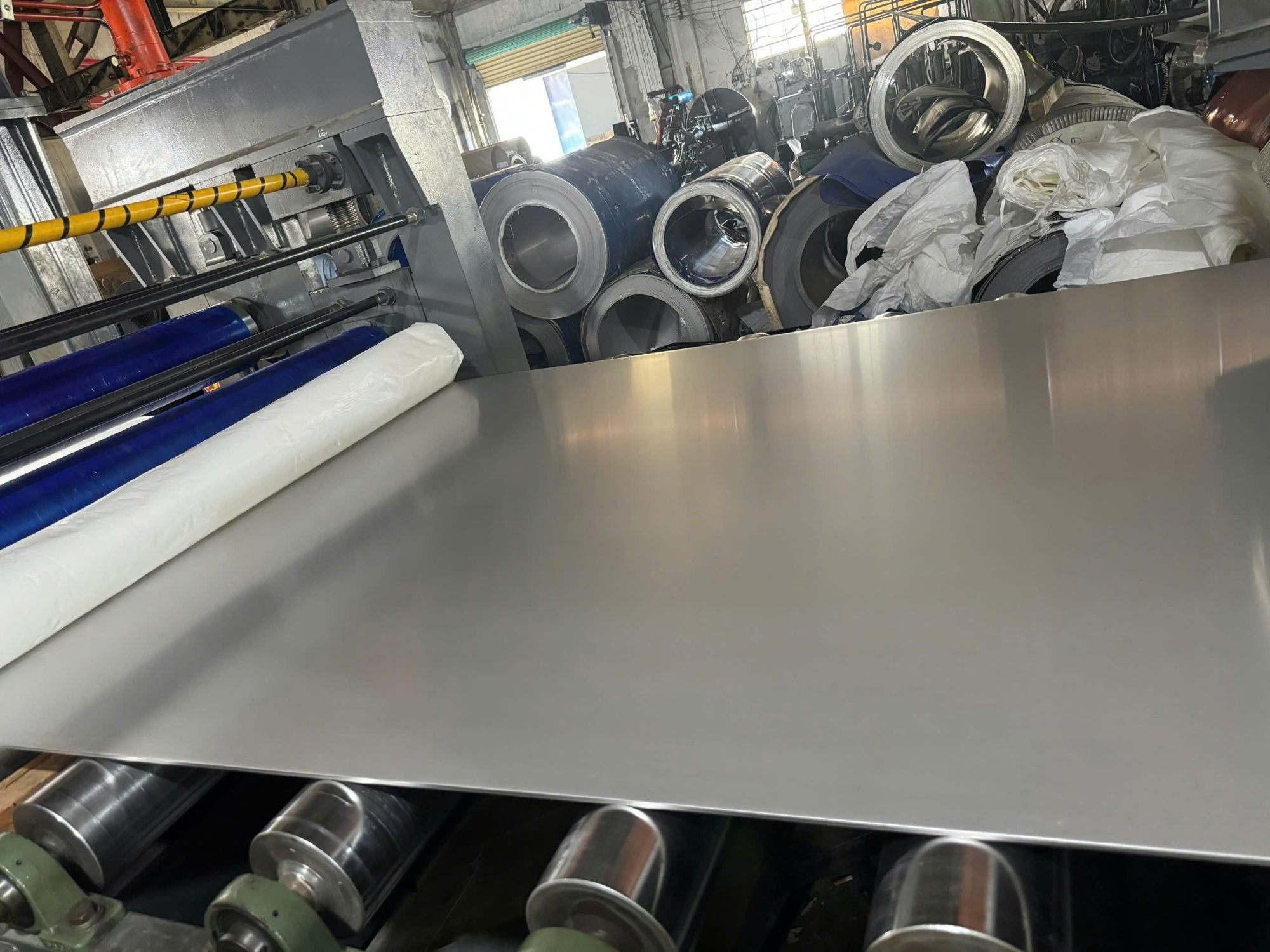 Tấm inox 304/2B/PVC 4.0-5.0-6.0 x 1500 x 3000/QC Bề mặt: 2B